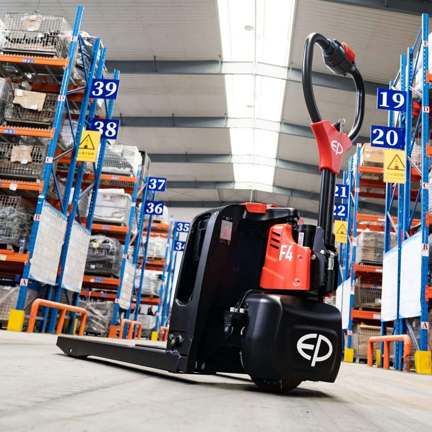 Patin eléctrico industrial de 1.5 toneladas